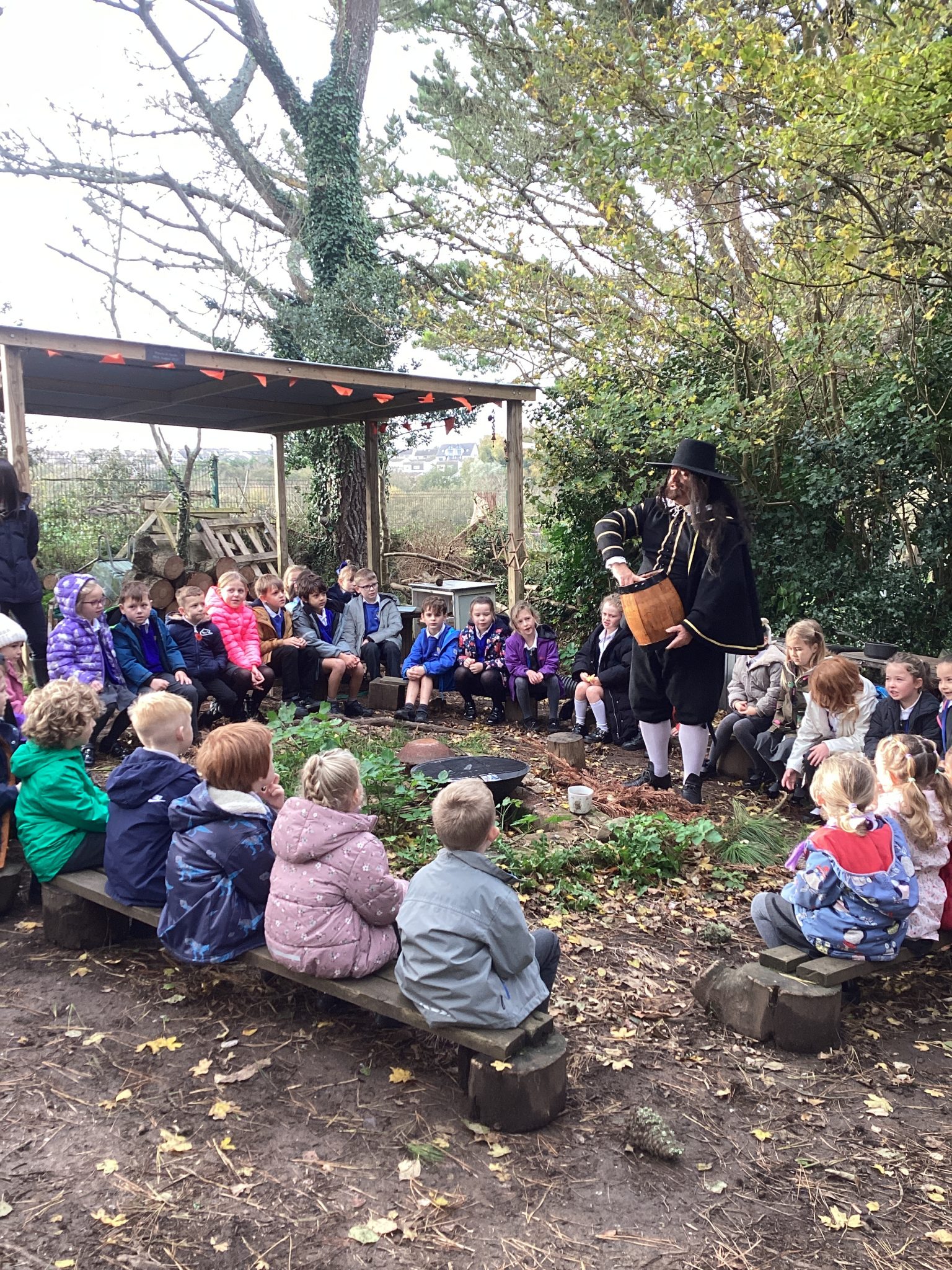 Year 2 Light Up History with Guy Fawkes in Forest School – Penpol ...